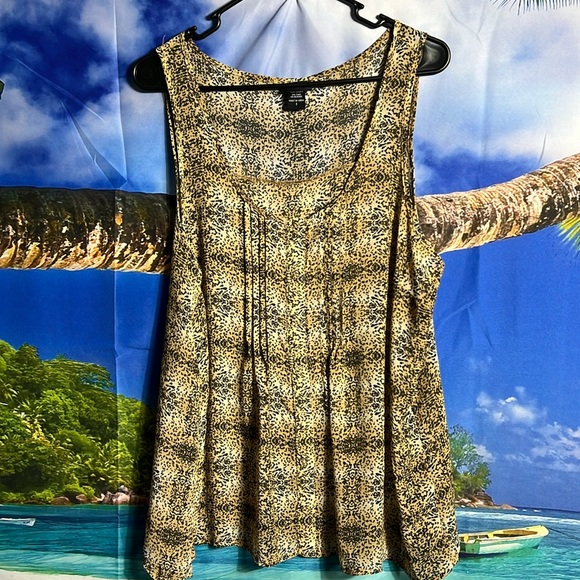 torrid | Tops | Torrid Animal Print Chiffon Sheer Sleeveless Tank Top ...